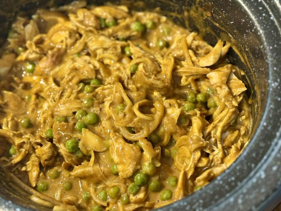 Chip Shop Curry - with a hot chicken | Slow Cooker CentralSlow Cooker ...